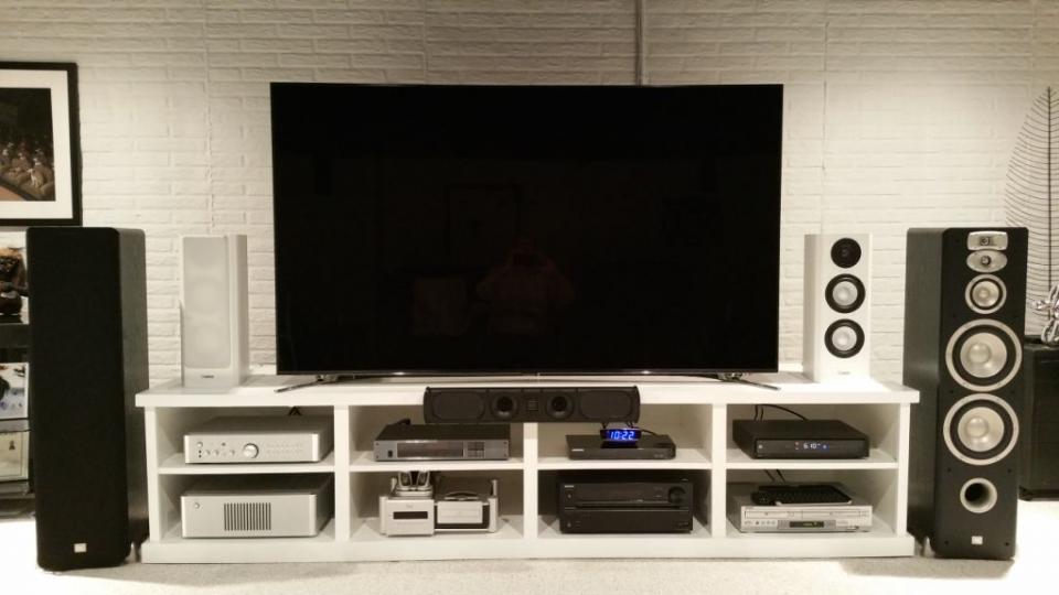 Max's "rumpus room" AV setup | Stereophile.com